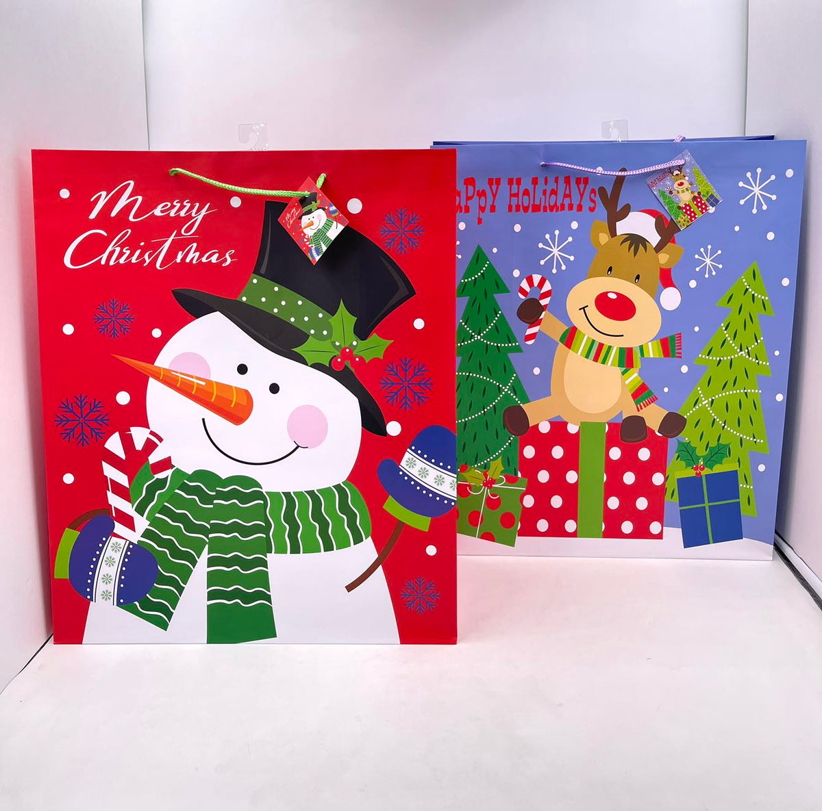 GX8080-XJ Christmas Gift Bags (12/72) – Rite Way Wholesale